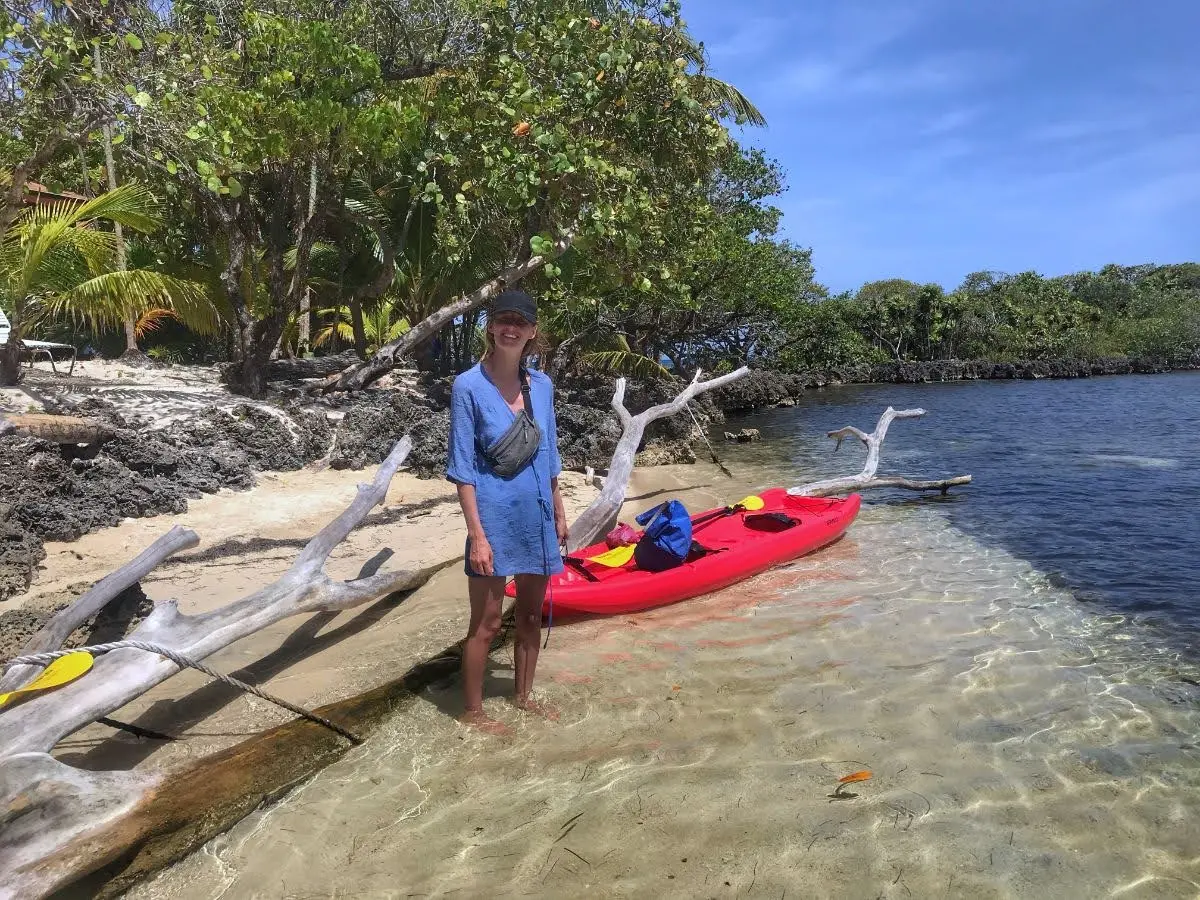 sandy-bay-roatan-honduras-2022-0230 | The Blog of Dimi