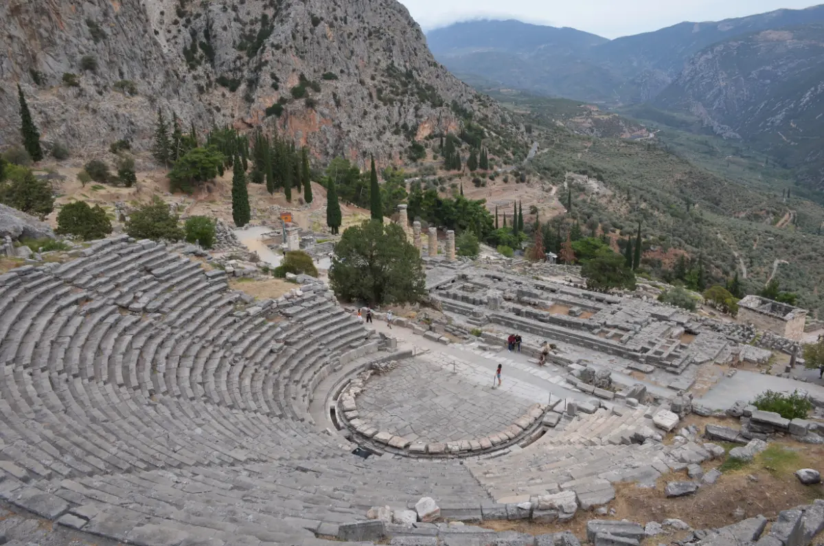 Delphi Archaeological Site: Temples, Sanctuaries, and Sacred Spaces | The Blog of Dimi